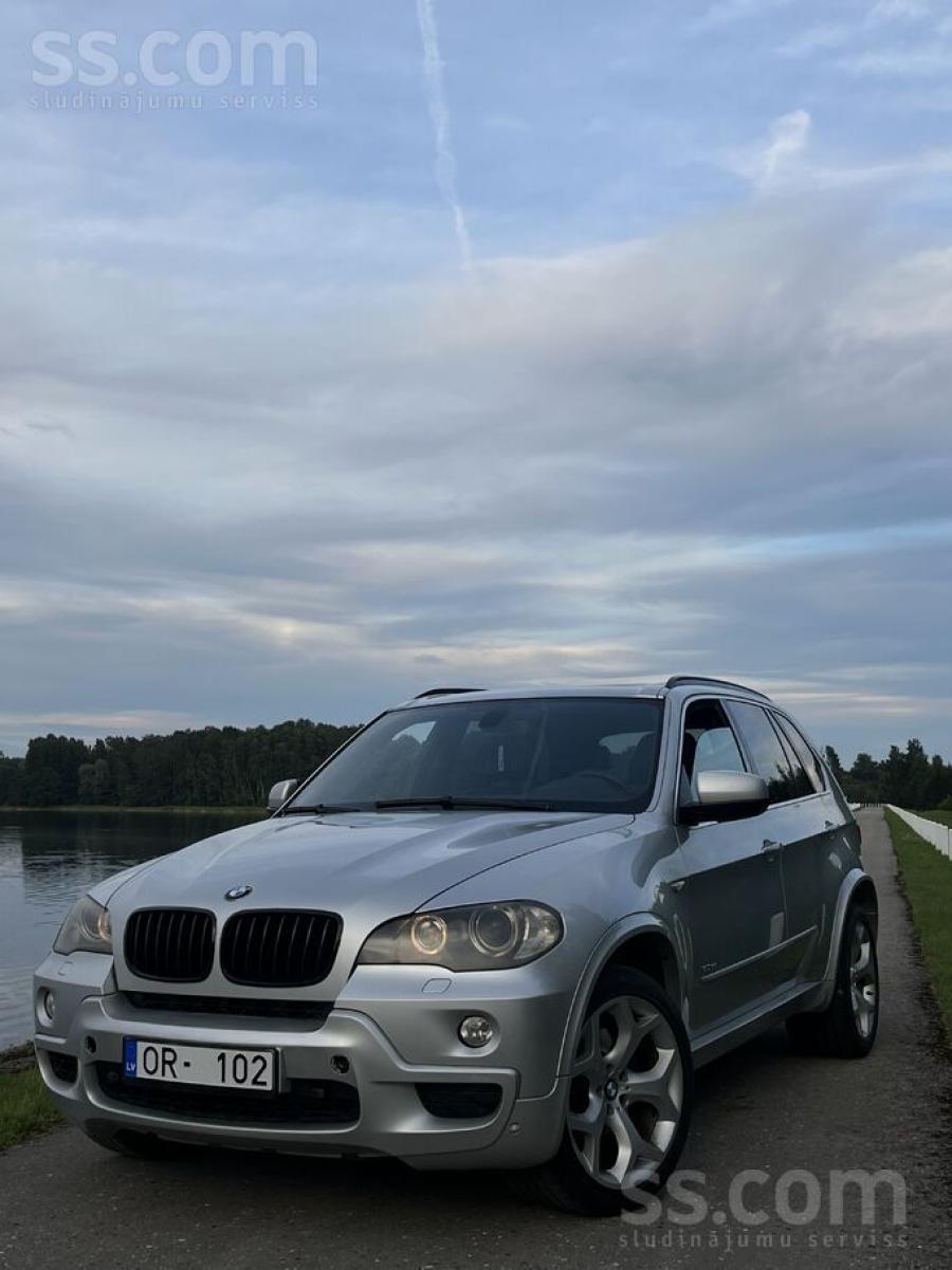 Pelēks BMW X5 2008 Aizkraukle, ar dzinēja tilpumu 3.00 L un nobraukumu 430 tūkst. km par 8499 €, foto 1 vietnē AUTOMOTO.COM.LV