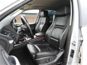Grey BMW X5 2008 in Riga, with an engine capacity of 3.00 L and mileage of 373 thousand km for 8700 €, photo 10 on AUTOMOTO.COM.LV