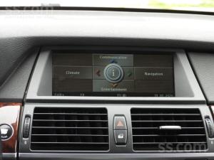 Grey BMW X5 2008 in Riga, with an engine capacity of 3.00 L and mileage of 373 thousand km for 8700 €, photo 23 on AUTOMOTO.COM.LV