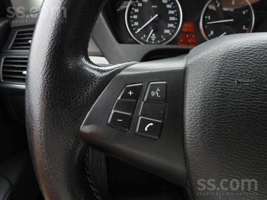 Grey BMW X5 2008 in Riga, with an engine capacity of 3.00 L and mileage of 373 thousand km for 8700 €, photo 28 on AUTOMOTO.COM.LV