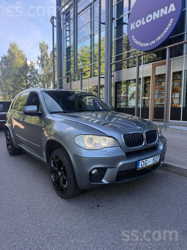 Pelēks BMW X5 2008 Rīga, ar dzinēja tilpumu 3.00 L un nobraukumu 0 tūkst. km par 8900 €, foto 2 vietnē AUTOMOTO.COM.LV