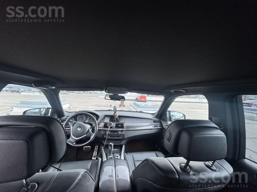 Grey BMW X5 2008 in Riga, with an engine capacity of 3.50 L and mileage of 182 thousand km for 11000 €, photo 6 on AUTOMOTO.COM.LV