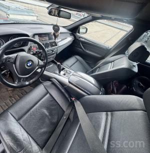 Grey BMW X5 2008 in Riga, with an engine capacity of 3.50 L and mileage of 182 thousand km for 11000 €, photo 9 on AUTOMOTO.COM.LV