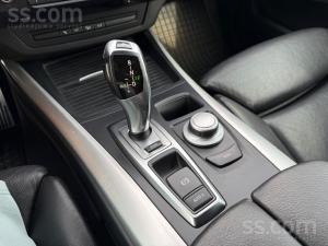 Grey BMW X5 2008 in Riga, with an engine capacity of 3.00 L and mileage of 385 thousand km for 8450 €, photo 18 on AUTOMOTO.COM.LV