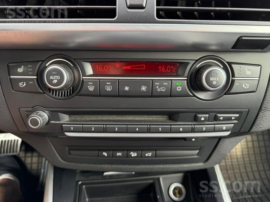 Grey BMW X5 2008 in Riga, with an engine capacity of 3.00 L and mileage of 385 thousand km for 8450 €, photo 20 on AUTOMOTO.COM.LV