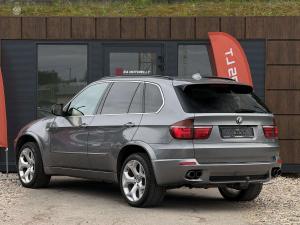 Pelēks BMW X5 2008 Viļņa, ar dzinēja tilpumu 2.99 L un nobraukumu 373 tūkst. km par 9400 €, foto 8 vietnē AUTOMOTO.COM.LV