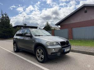 Pelēks BMW X5 2008 Kauņa, ar dzinēja tilpumu 2.99 L un nobraukumu 339 tūkst. km par 5850 €, foto  vietnē AUTOMOTO.COM.LV