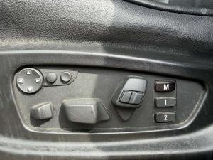 Grey BMW X5 2008 in Kaunas, with an engine capacity of 2.99 L and mileage of 339 thousand km for 5850 €, photo 15 on AUTOMOTO.COM.LV