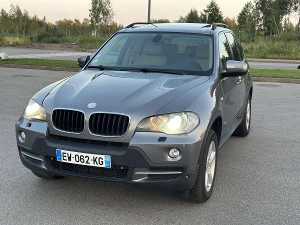 БМВ Х5 2008 в Клайпеда на AUTOMOTO.COM.LV Серый БМВ Х5 2008 в Клайпеда, объемом двигателя 2.99 л и пробегом 280 тыс. км за 4999 €, фото 1 на AUTOMOTO.COM.LV