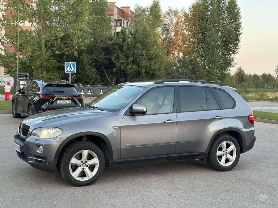 Pelēks BMW X5 2008 Klaipėda, ar dzinēja tilpumu 2.99 L un nobraukumu 280 tūkst. km par 4999 €, foto 5 vietnē AUTOMOTO.COM.LV