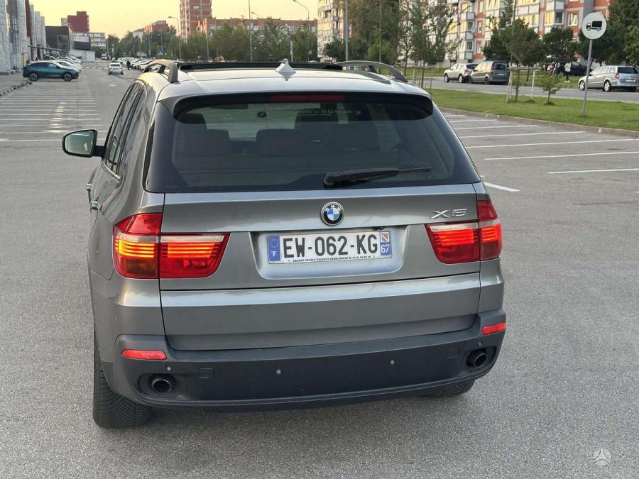 Pelēks BMW X5 2008 Klaipėda, ar dzinēja tilpumu 2.99 L un nobraukumu 280 tūkst. km par 4999 €, foto 12 vietnē AUTOMOTO.COM.LV