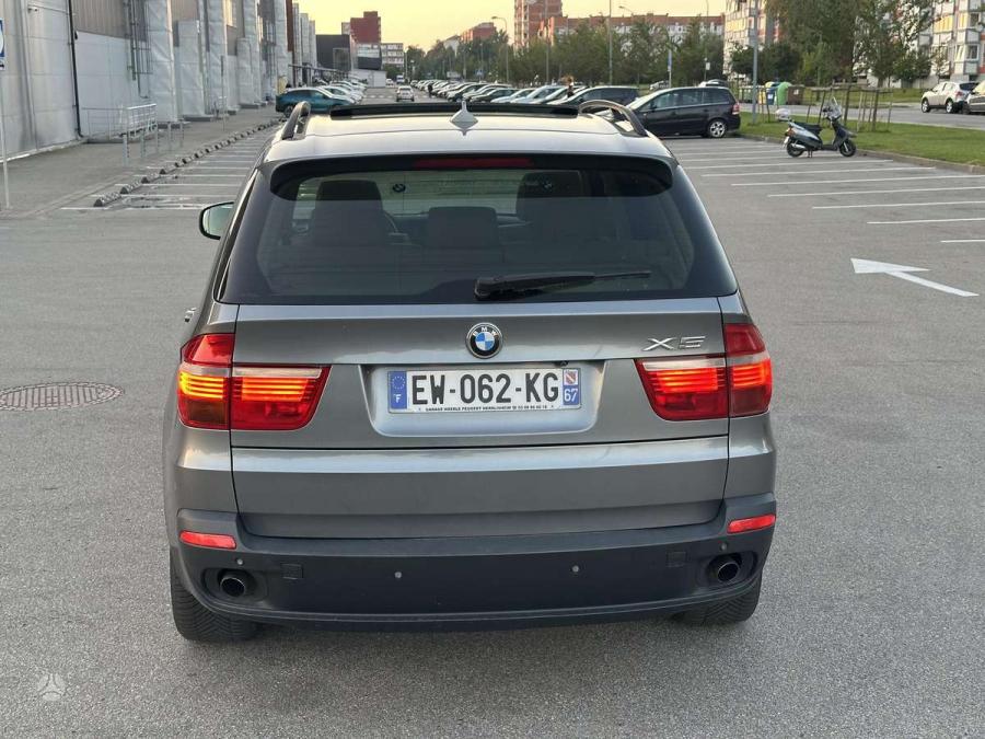 Pelēks BMW X5 2008 Klaipėda, ar dzinēja tilpumu 2.99 L un nobraukumu 280 tūkst. km par 4999 €, foto 13 vietnē AUTOMOTO.COM.LV