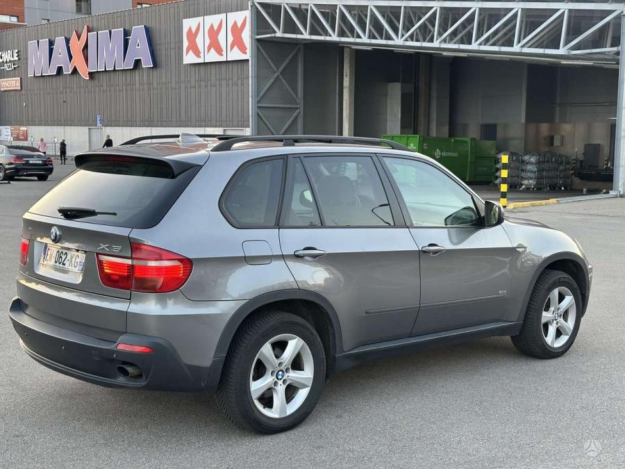 Pelēks BMW X5 2008 Klaipėda, ar dzinēja tilpumu 2.99 L un nobraukumu 280 tūkst. km par 4999 €, foto 16 vietnē AUTOMOTO.COM.LV