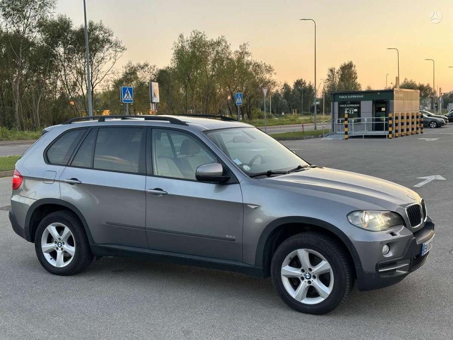 Pelēks BMW X5 2008 Klaipėda, ar dzinēja tilpumu 2.99 L un nobraukumu 280 tūkst. km par 4999 €, foto 19 vietnē AUTOMOTO.COM.LV