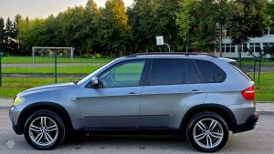 Grey BMW X5 2008 in Siauliai, with an engine capacity of 2.99 L and mileage of 339 thousand km for 6700 €, photo 10 on AUTOMOTO.COM.LV