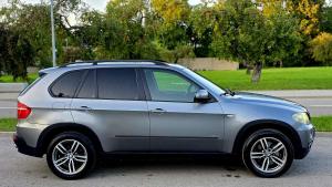 Grey BMW X5 2008 in Siauliai, with an engine capacity of 2.99 L and mileage of 339 thousand km for 6700 €, photo 17 on AUTOMOTO.COM.LV