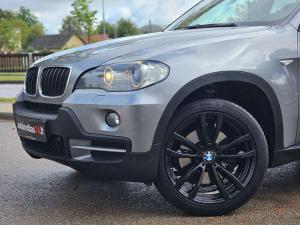 Pelēks BMW X5 2008 Šauļi, ar dzinēja tilpumu 3.00 L un nobraukumu 237 tūkst. km par 8950 €, foto 6 vietnē AUTOMOTO.COM.LV