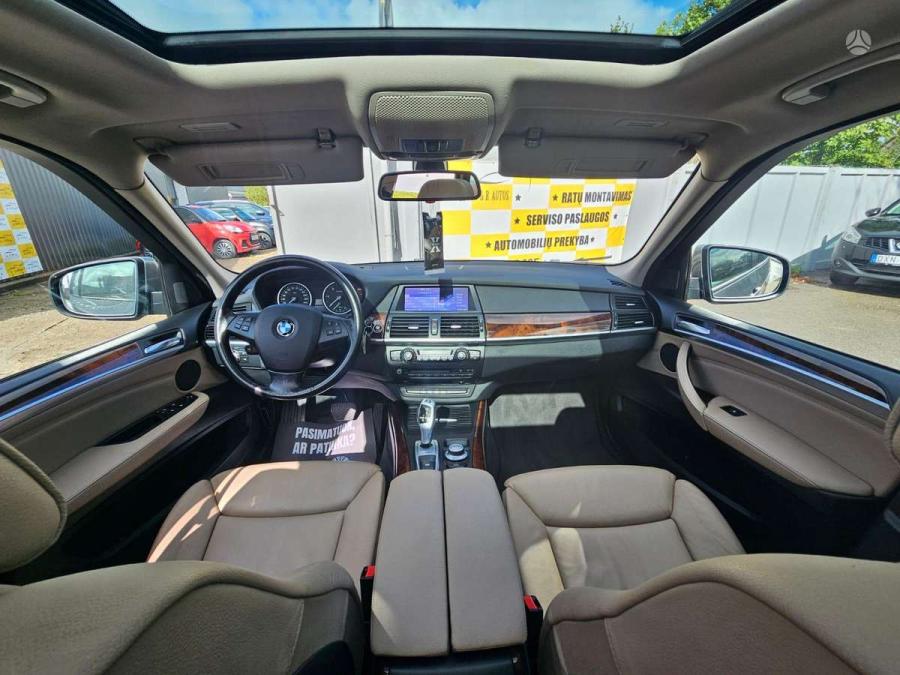Pelēks BMW X5 2008 Šauļi, ar dzinēja tilpumu 3.00 L un nobraukumu 237 tūkst. km par 8950 €, foto 18 vietnē AUTOMOTO.COM.LV