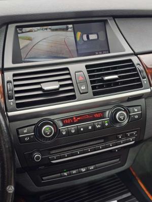 Pelēks BMW X5 2008 Šauļi, ar dzinēja tilpumu 3.00 L un nobraukumu 237 tūkst. km par 8950 €, foto 35 vietnē AUTOMOTO.COM.LV