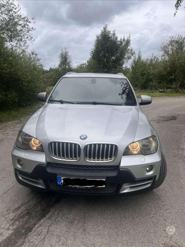 Grey BMW X5 2008 in Siauliai, with an engine capacity of 2.99 L and mileage of 380 thousand km for 7400 €, photo 6 on AUTOMOTO.COM.LV