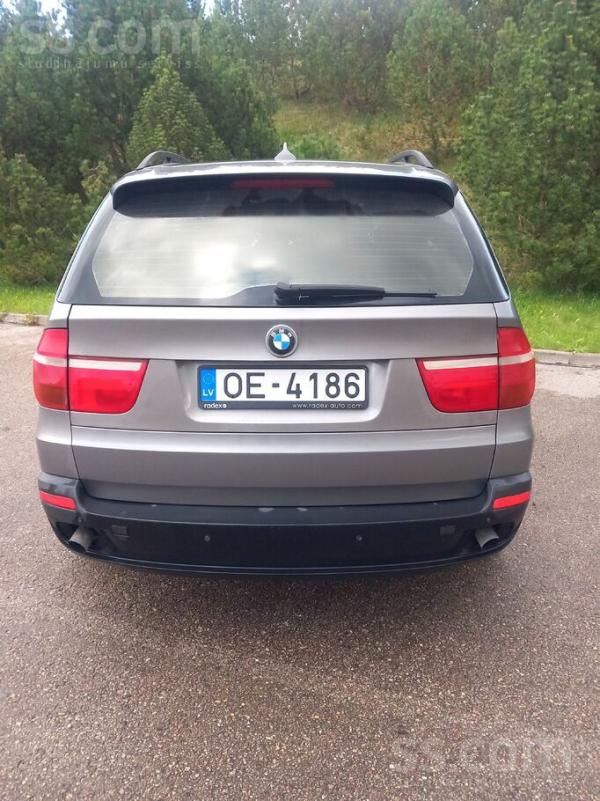 Pelēks BMW X5 2008 Talsi, ar dzinēja tilpumu 3.00 L un nobraukumu 490 tūkst. km par 6300 €, foto 6 vietnē AUTOMOTO.COM.LV