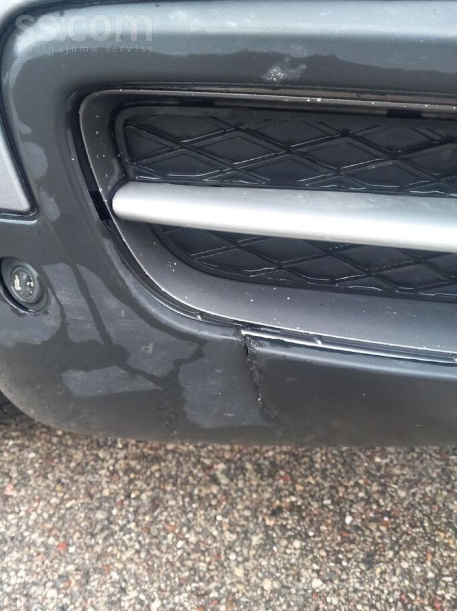 Grey BMW X5 2008 in Talsi, with an engine capacity of 3.00 L and mileage of 490 thousand km for 6300 €, photo 18 on AUTOMOTO.COM.LV