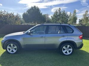 Pelēks BMW X5 2008 Panevēža, ar dzinēja tilpumu 3.00 L un nobraukumu 400 tūkst. km par 6500 €, foto 8 vietnē AUTOMOTO.COM.LV