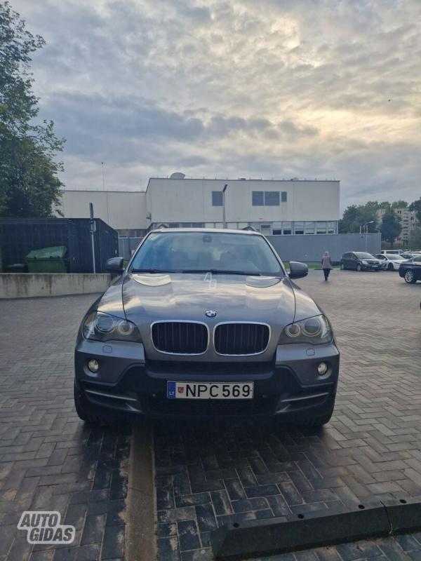 Pelēks BMW X5 2008 Kauņa, ar dzinēja tilpumu 3.00 L un nobraukumu 440 tūkst. km par 7500 €, foto 3 vietnē AUTOMOTO.COM.LV