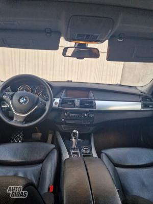 Grey BMW X5 2008 in Kaunas, with an engine capacity of 3.00 L and mileage of 440 thousand km for 7500 €, photo 14 on AUTOMOTO.COM.LV