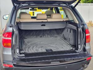 Pelēks BMW X5 2008 Šauļi, ar dzinēja tilpumu 3.00 L un nobraukumu 237 tūkst. km par 8950 €, foto 16 vietnē AUTOMOTO.COM.LV