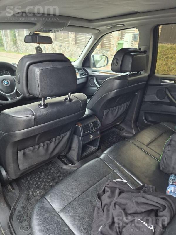 Pelēks BMW X5 2008 Rēzekne, ar dzinēja tilpumu 3.00 L un nobraukumu 377 tūkst. km par 7150 €, foto 7 vietnē AUTOMOTO.COM.LV
