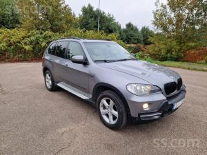 Pelēks BMW X5 2008 Rīga, ar dzinēja tilpumu 3.00 L un nobraukumu 435 tūkst. km par 6000 €, foto 4 vietnē AUTOMOTO.COM.LV