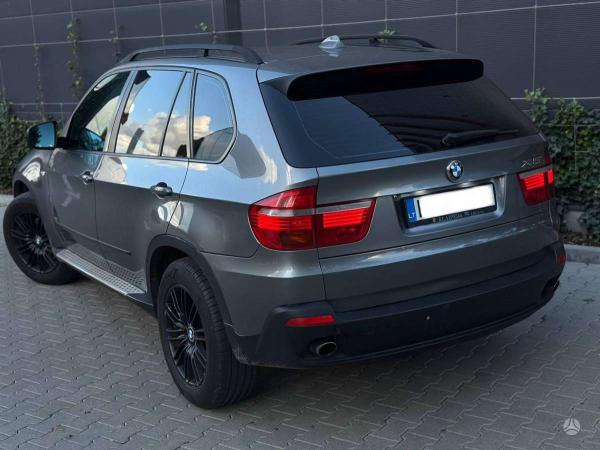 Grey BMW X5 2009 in Klaipeda, with an engine capacity of 2.99 L and mileage of 345 thousand km for 7200 €, photo 10 on AUTOMOTO.COM.LV