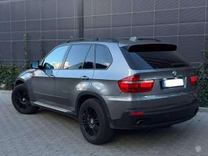Pelēks BMW X5 2009 Klaipėda, ar dzinēja tilpumu 2.99 L un nobraukumu 345 tūkst. km par 7200 €, foto 11 vietnē AUTOMOTO.COM.LV
