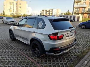 Grey BMW X5 2009 in Klaipeda, with an engine capacity of 3.00 L and mileage of 210 thousand km for 7950 €, photo 14 on AUTOMOTO.COM.LV