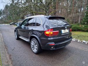 Pelēks BMW X5 2009 Viļņa, ar dzinēja tilpumu 2.99 L un nobraukumu 360 tūkst. km par 10650 €, foto 8 vietnē AUTOMOTO.COM.LV