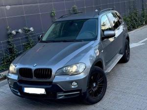 Pelēks BMW X5 2009 Klaipėda, ar dzinēja tilpumu 2.99 L un nobraukumu 345 tūkst. km par 7250 €, foto 2 vietnē AUTOMOTO.COM.LV