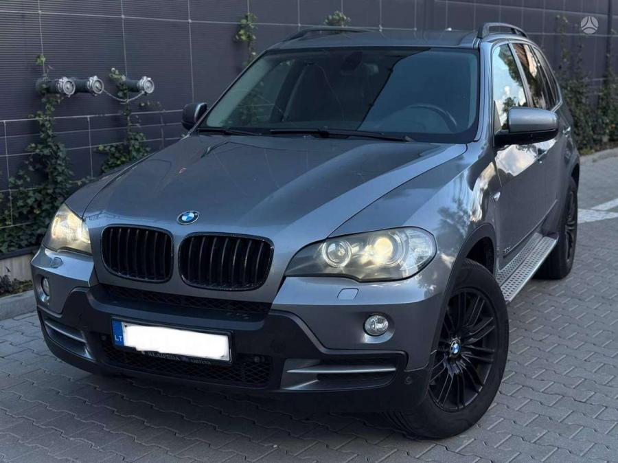 Pelēks BMW X5 2009 Klaipėda, ar dzinēja tilpumu 2.99 L un nobraukumu 345 tūkst. km par 7250 €, foto 4 vietnē AUTOMOTO.COM.LV