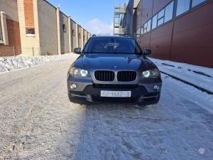 Grey BMW X5 2009 in Kaunas, with an engine capacity of 2.99 L and mileage of 314 thousand km for 9000 €, photo 8 on AUTOMOTO.COM.LV