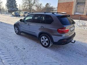 Grey BMW X5 2009 in Kaunas, with an engine capacity of 2.99 L and mileage of 314 thousand km for 9000 €, photo 11 on AUTOMOTO.COM.LV