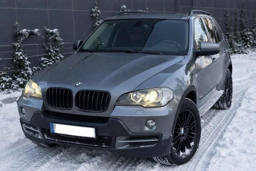 Pelēks BMW X5 2009 Klaipėda, ar dzinēja tilpumu 2.99 L un nobraukumu 322 tūkst. km par 7700 €, foto 5 vietnē AUTOMOTO.COM.LV