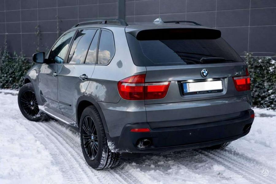 Pelēks BMW X5 2009 Klaipėda, ar dzinēja tilpumu 2.99 L un nobraukumu 322 tūkst. km par 7700 €, foto 5 vietnē AUTOMOTO.COM.LV