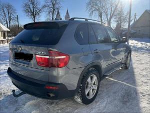 Pelēks BMW X5 2009 Trakai, ar dzinēja tilpumu 2.99 L un nobraukumu 395 tūkst. km par 5150 €, foto 8 vietnē AUTOMOTO.COM.LV