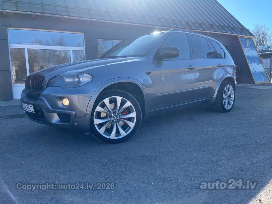 Grey BMW X5 2009 in Tallinn, with an engine capacity of 3.00 L and mileage of 315 thousand km for 15000 €, photo 7 on AUTOMOTO.COM.LV