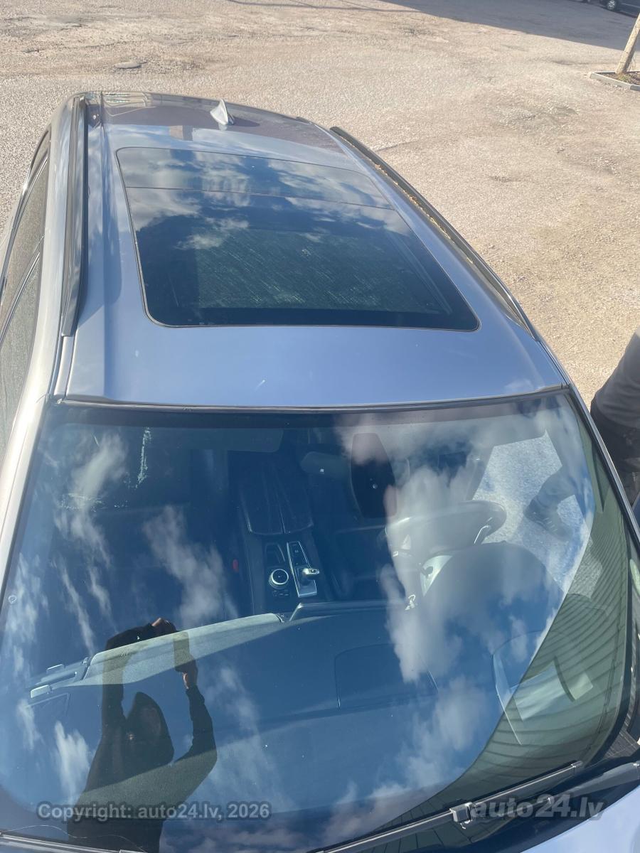 Grey BMW X5 2009 in Tallinn, with an engine capacity of 3.00 L and mileage of 315 thousand km for 15000 €, photo 14 on AUTOMOTO.COM.LV