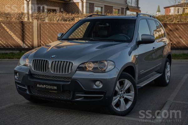 Pelēks BMW X5 2009 Rīga, ar dzinēja tilpumu 3.00 L un nobraukumu 286 tūkst. km par 8450 €, foto 1 vietnē AUTOMOTO.COM.LV