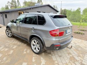 Pelēks BMW X5 2009 Alūksne, ar dzinēja tilpumu 3.00 L un nobraukumu 485 tūkst. km par 6450 €, foto 8 vietnē AUTOMOTO.COM.LV