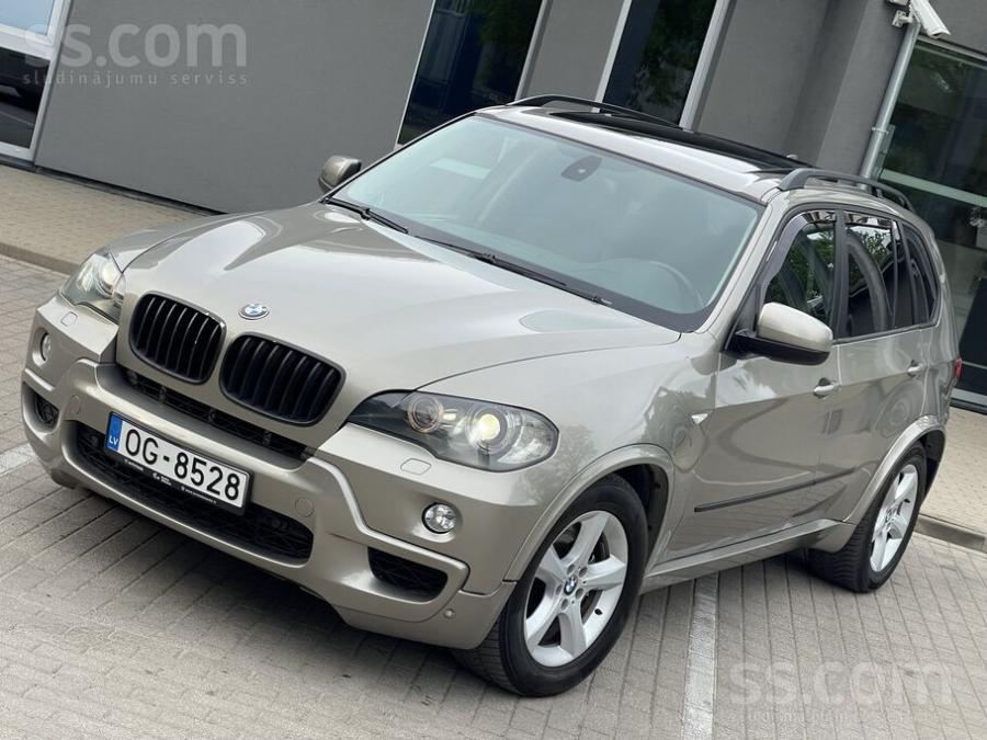 Pelēks BMW X5 2009 Jūrmala, ar dzinēja tilpumu 3.00 L un nobraukumu 0 tūkst. km par 8790 €, foto 1 vietnē AUTOMOTO.COM.LV