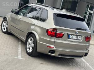 Pelēks BMW X5 2009 Jūrmala, ar dzinēja tilpumu 3.00 L un nobraukumu 0 tūkst. km par 8790 €, foto 5 vietnē AUTOMOTO.COM.LV