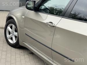 Pelēks BMW X5 2009 Jūrmala, ar dzinēja tilpumu 3.00 L un nobraukumu 0 tūkst. km par 8790 €, foto 16 vietnē AUTOMOTO.COM.LV